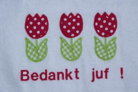Leuk handdoekje voor de juf als bedankje Bedankt juf!Met tulpen ...